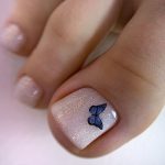 Spring 2024 Toe Nail Color Trends: Pastels & Bold Designs