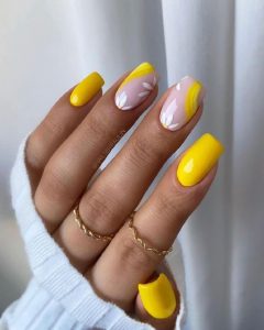 Chic Short Spring Nails 2024: Trendy Gel & Acrylic Designs for a Fresh Look
