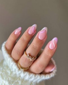 20 Chic Short Almond Nails: Summer Hottest Trends & DIY Tips