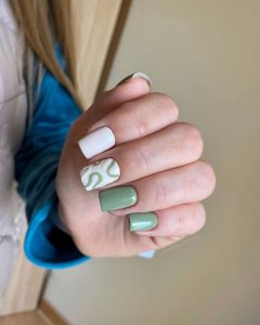 20 Stunning Summer Nail Designs for Short Nails: Bright & Chic Ideas