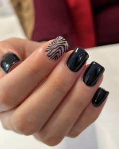 22 Stunning Short Acrylic Nail Designs: Elegant, Bold & Playful Styles